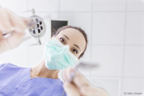 Saiba o que é lesão de furca e como prevenir esse problema odontológico ...